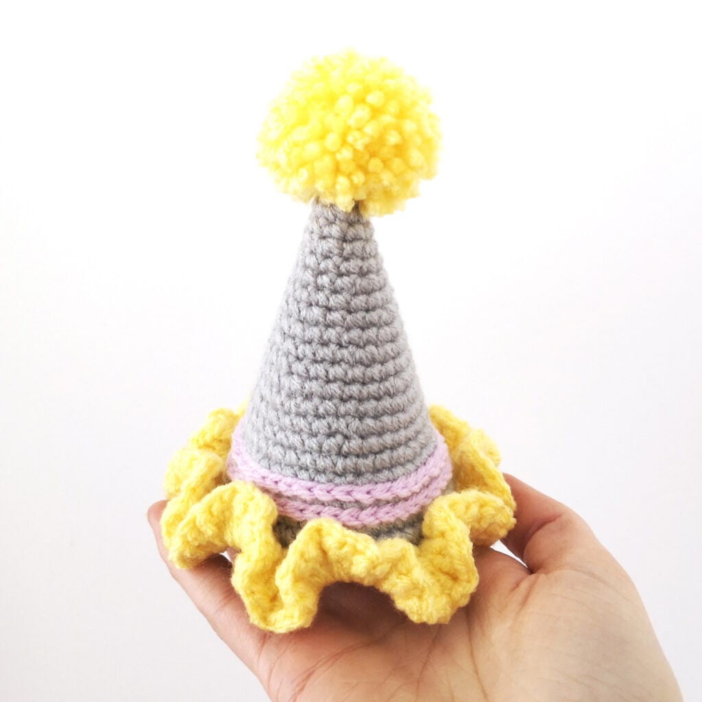 Basic Party Hat Crochet Pattern