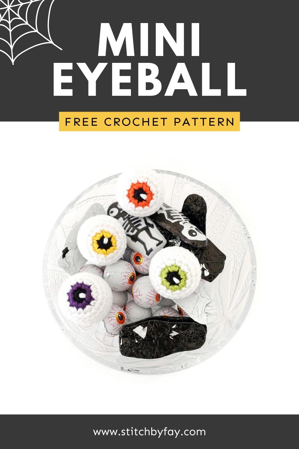Mini Eyeball Crochet Pattern (Free!)